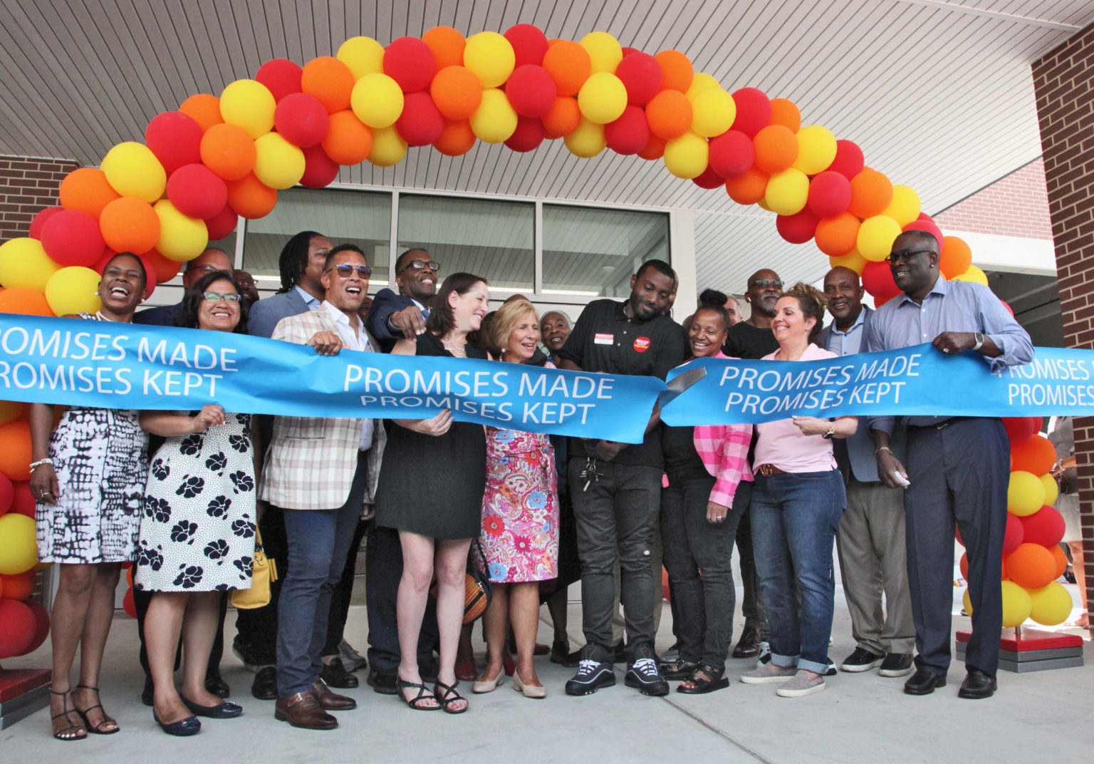 Grocery Outlet Bargain Market Opening | Philadelphia Housing Authority